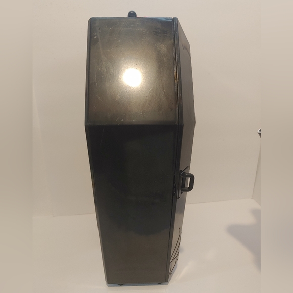 monster high | Toys | Monster High Draculaura Coffin Locker First Wave ...